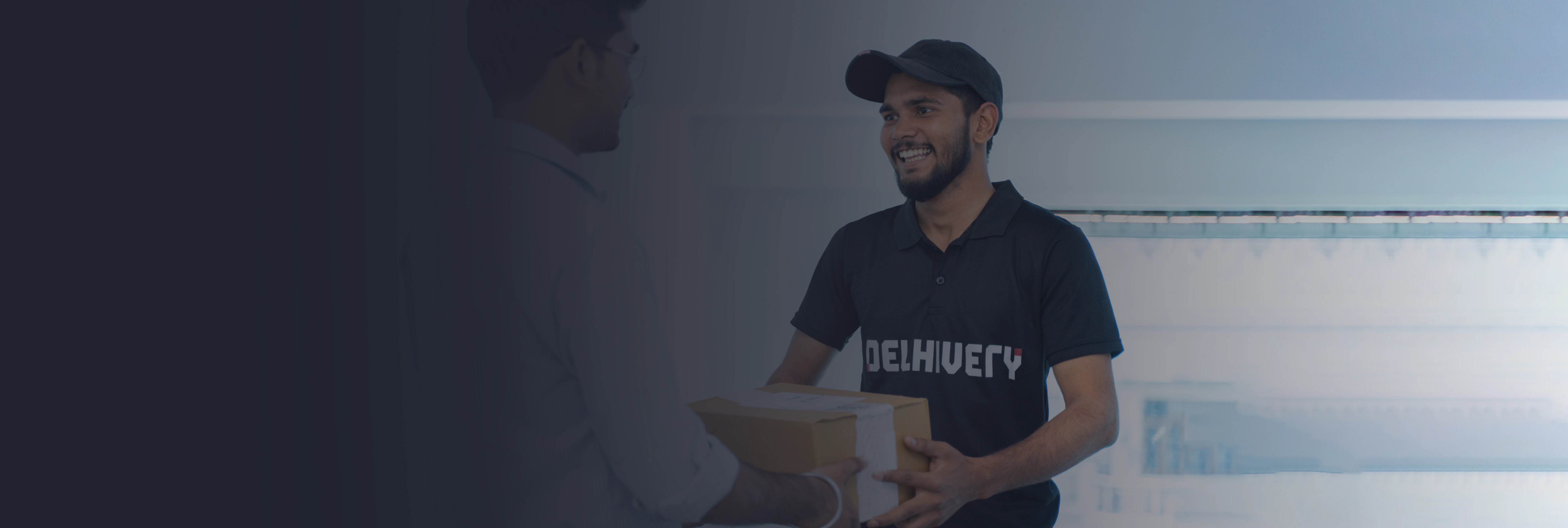 Personal Courier | Send Parcel | Online Courier | Free doorstep pick up
